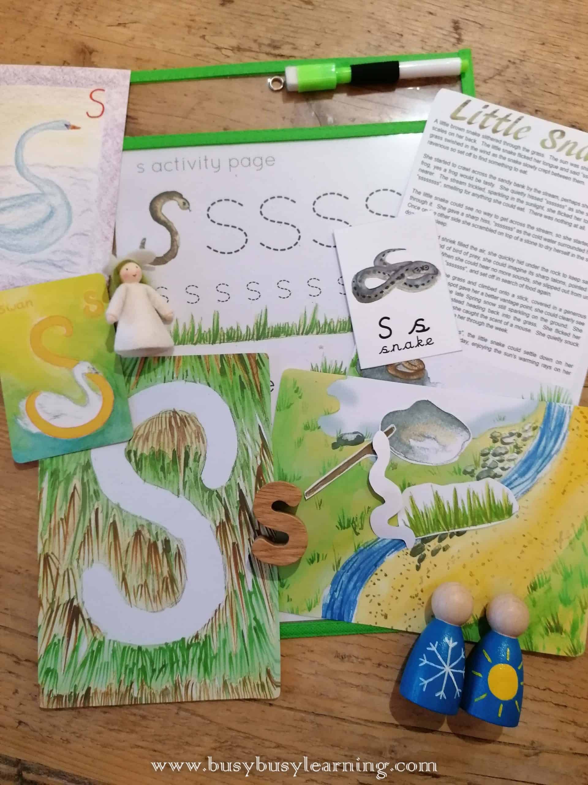 Phonics & Book Download Freebies - Busy Busy Learning