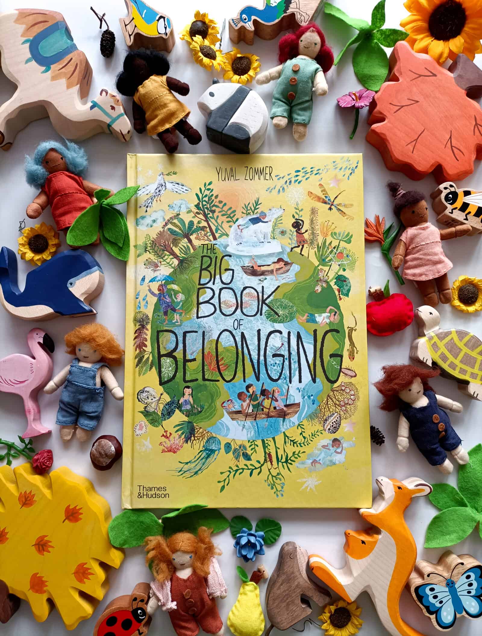 The Big Book of Belonging - Yuval Zommer - Busy Busy Learning
