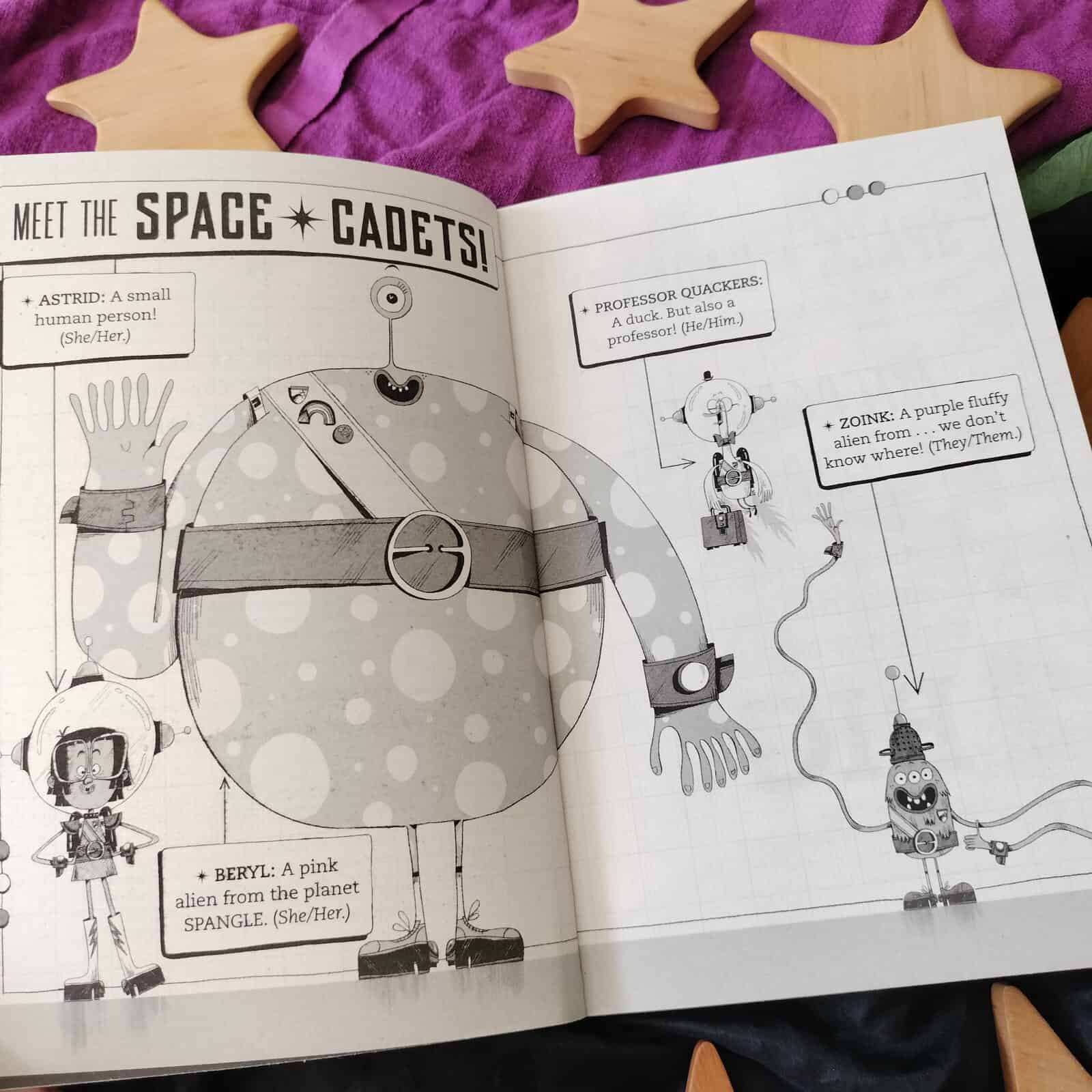 Astrid and the Space Cadets - Attack of the Snailiens by Alex T. Smith ...