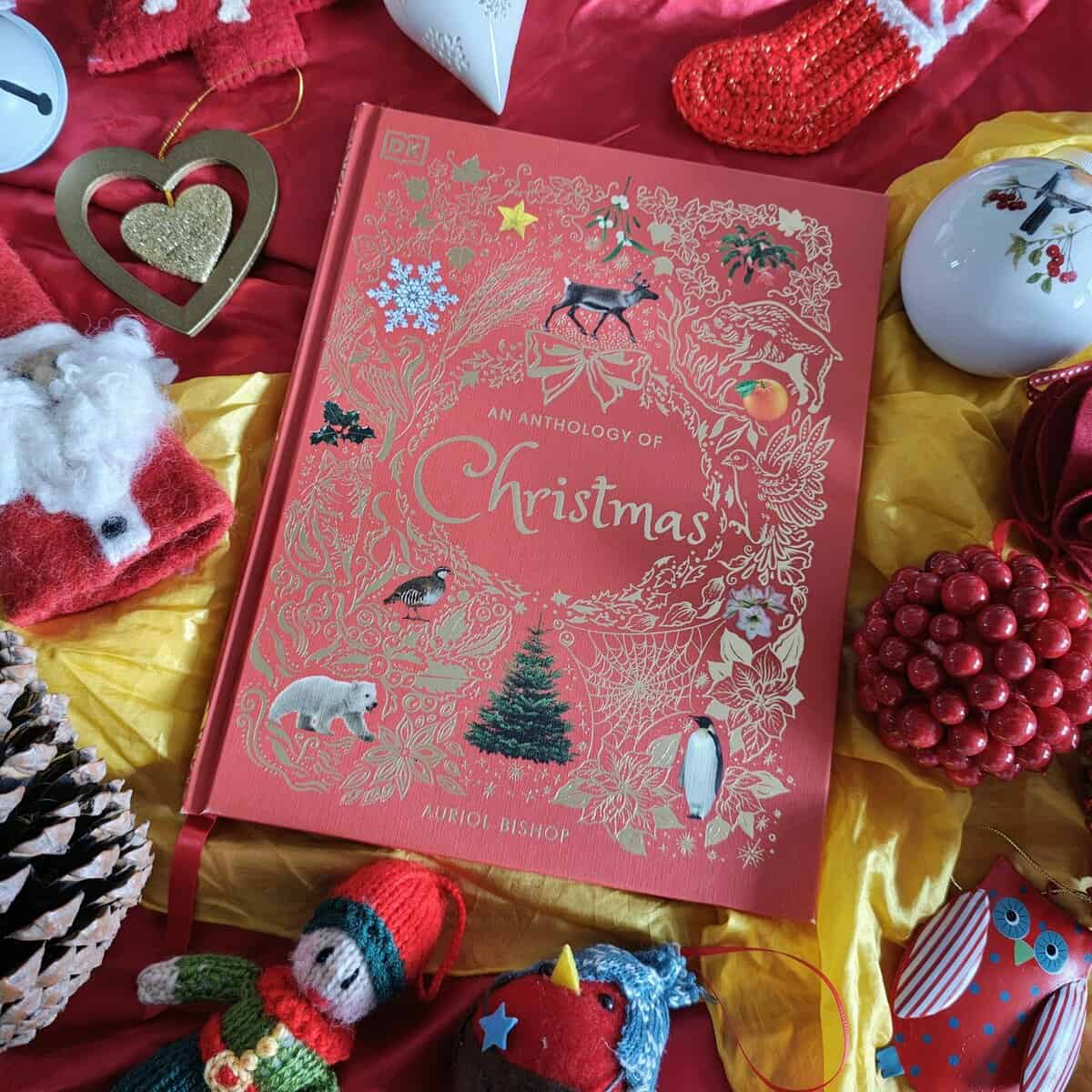 An Anthology of Christmas Book Review – A Nature-Rich Festive Read for ...